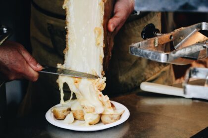 Réussir la raclette : le secret d'un festin savoureux 🧀🔥